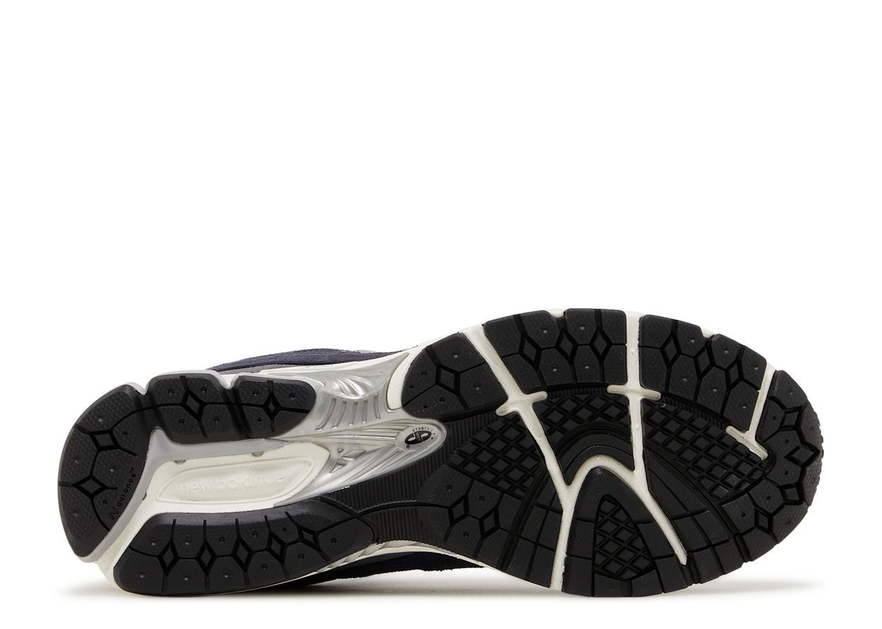 New Balance 2002R Eclipse Raincloud – SneakersLab